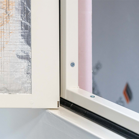 VEGA 1500 Series Riser Doors Images