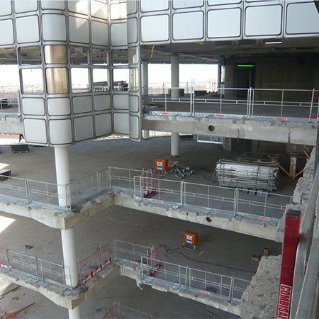 Combisafe takes edge protection to new heights at BAUMA 2016