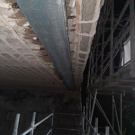 Rail crossing bridge completed at full speed with Mapei FRP system