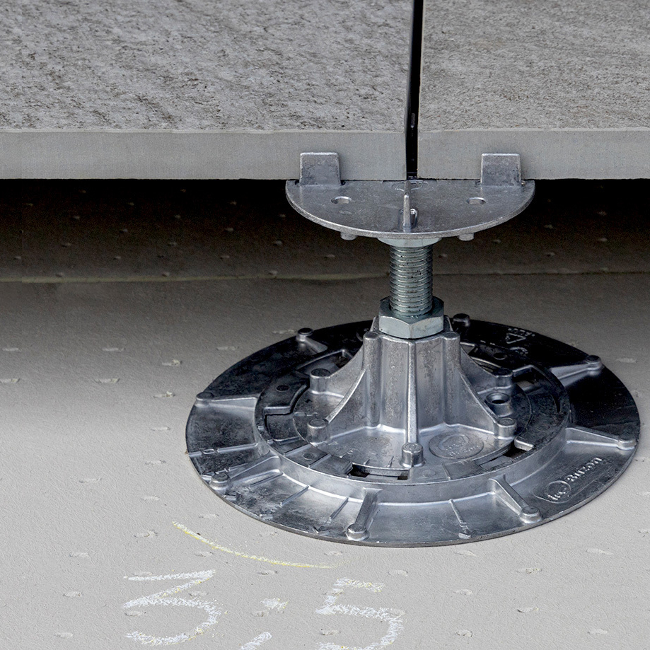 Buzon’s Adjustable Pedestal Systems – Elevating Your Hotels