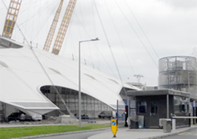 Glasdon Building Guards the O2