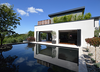 Aluminium fascia for contemporary home design