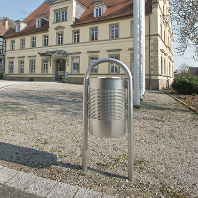 Litter Bins (Broxap)