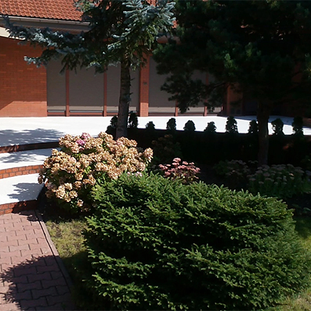 Stunning stone carpet for veranda