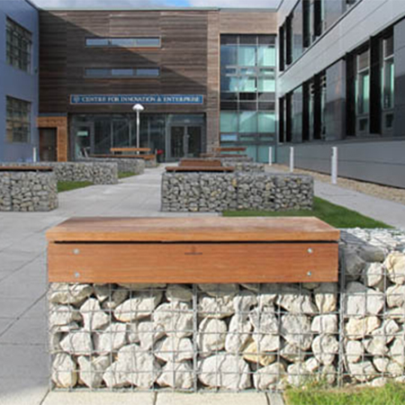 Outdoor seating for Begbroke Science Park