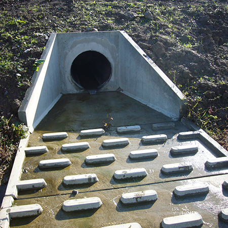 Althon supply Angled Headwalls with Dissipation Blocks