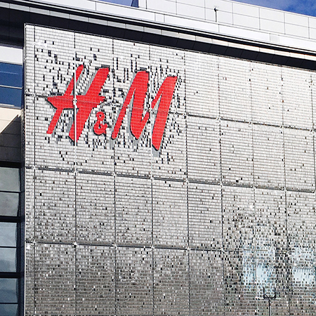 Shimmering STEREO-KINETIC® Wall Cladding Façade for Ocean Terminal ...